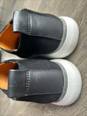 Johnston & Murphy | Shoes | Johnston Murphy Dakota Tap Toe Slip On ...